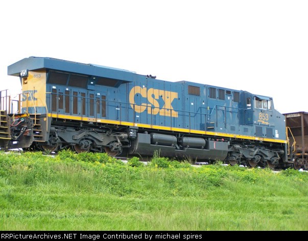 CSX 853